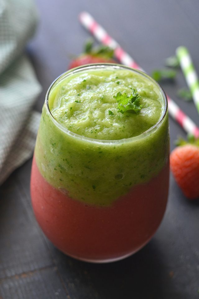 Kale Strawberry Pineapple Smoothie - Skinny Fitalicious