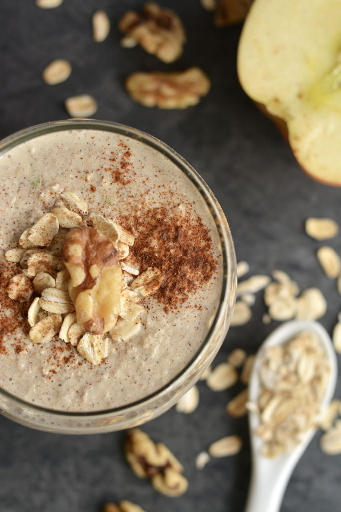 Toasted Walnut Apple Pie Smoothie - Skinny Fitalicious