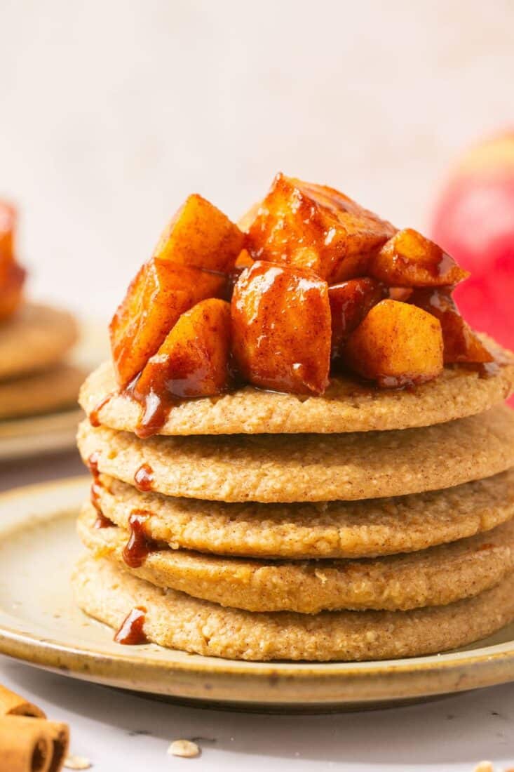 Healthy Cinnamon Apple Pancakes - Skinny Fitalicious®