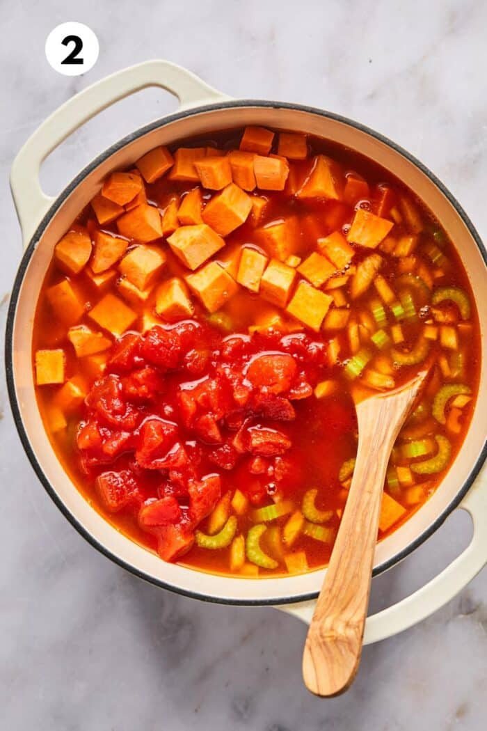 Lightened Up Cod Chowder {Paleo, GF, Low Cal} - Skinny Fitalicious