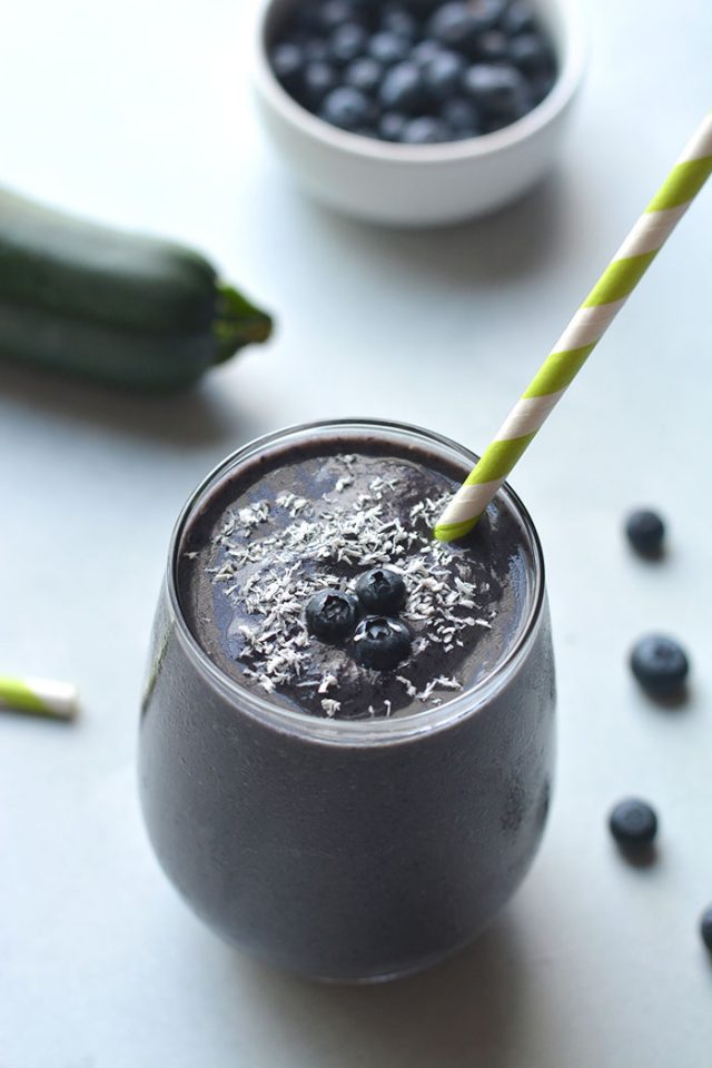 Superfood Blueberry Protein Smoothie - Skinny Fitalicious