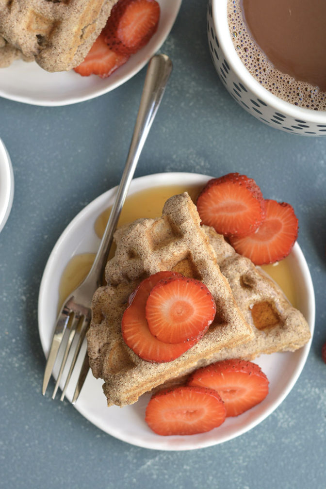 5 Ingredient Coconut Flour Waffles - Skinny Fitalicious