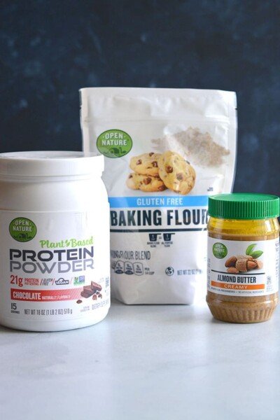 Healthy Gingerbread Protein Brownies - Skinny Fitalicious®