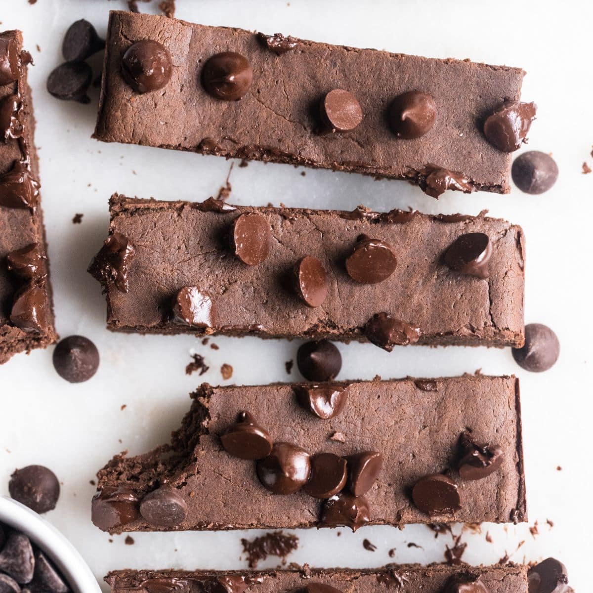 Healthy Chocolate Protein Bars - Skinny Fitalicious®