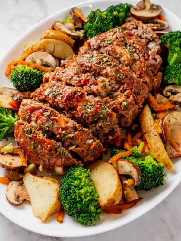 Easy Healthy Meatloaf with 1 Pound of Ground Beef - Skinny Fitalicious®